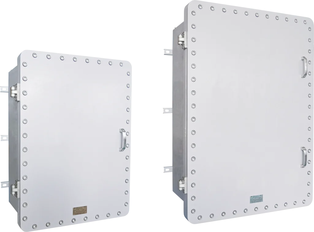 Empty Enclosures – Warom