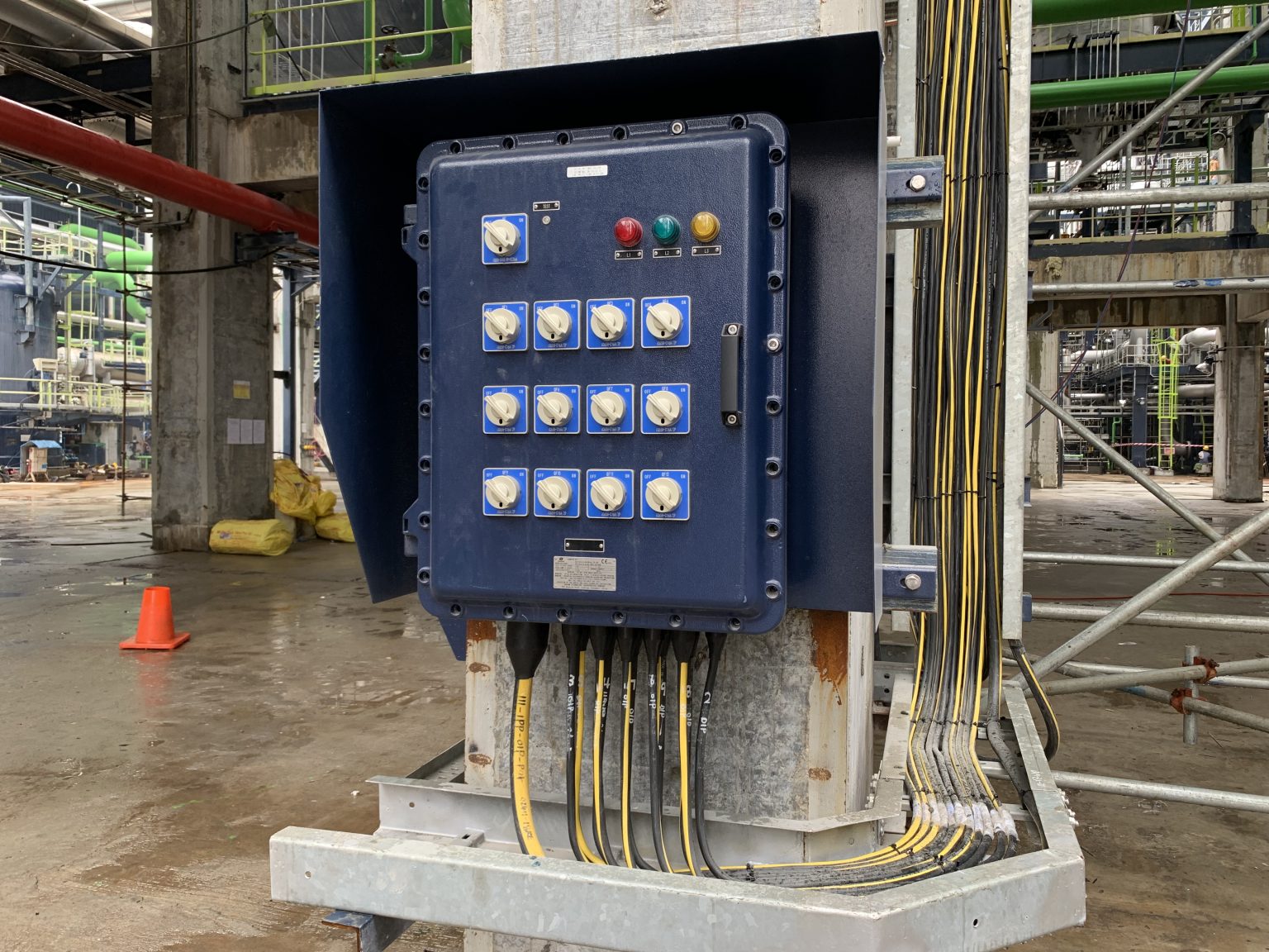 Dangote Refinery & Petrochemicals Project – Warom